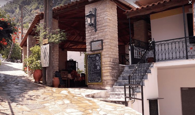 ΕΣΤΙΑΤΟΡΙΟ ΜΑΝΩΛΑΤΕΣ ΣΑΜΟΣ | ΤΑΒΕΡΝΑ ΔΕΣΠΟΙΝΑ - Tavernes.gr