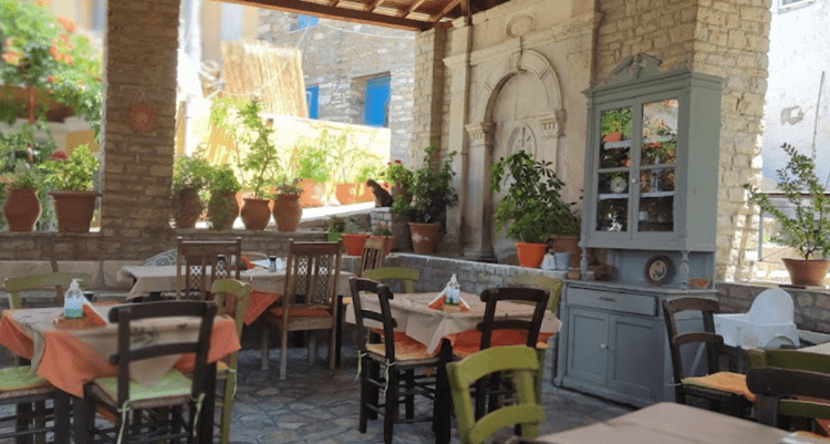 ΕΣΤΙΑΤΟΡΙΟ ΜΑΝΩΛΑΤΕΣ ΣΑΜΟΣ | ΤΑΒΕΡΝΑ ΔΕΣΠΟΙΝΑ - Tavernes.gr