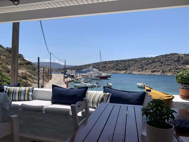 ΤΑΒΕΡΝΑ ΣΤΗΝ ΣΧΟΙΝΟΥΣΑ | ΝΙΚΟΛΑΣ ΤΗΣ ΣΧΟΙΝΟΥΣΑΣ - Tavernes.gr