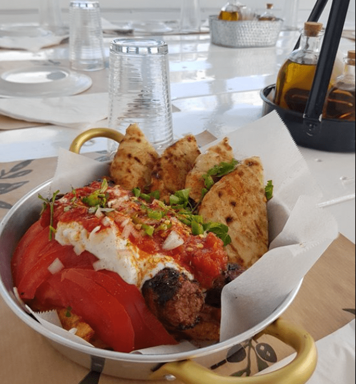 ΕΣΤΙΑΤΟΡΙΟ ΡΟΔΟΣ | ZORBAS GREEK TAVERN - Tavernes.gr