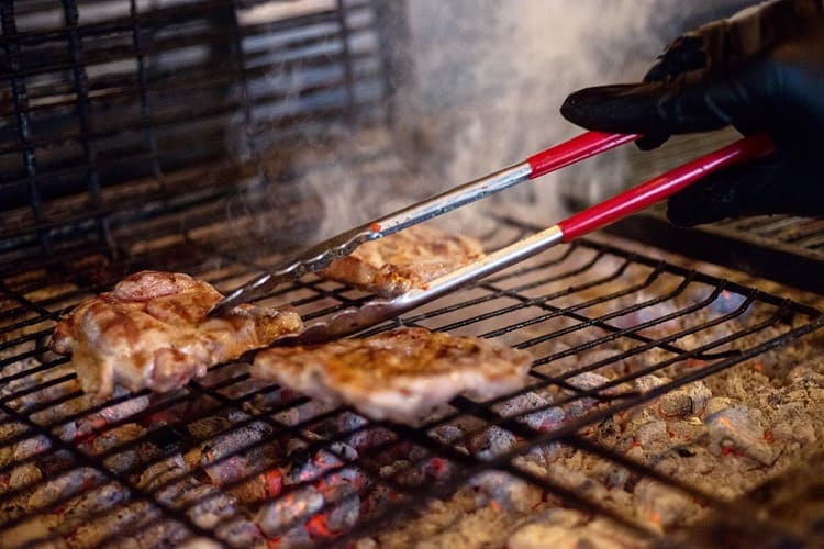 ΤΑΒΕΡΝΑ ΕΣΤΙΑΤΟΡΙΟ ΜΑΡΟΥΣΙ | ΤΟ ΨΑΡΟΝΕΦΡΙ - Tavernes.gr