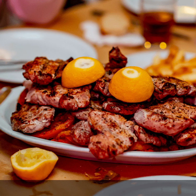 ΤΑΒΕΡΝΑ ΕΣΤΙΑΤΟΡΙΟ ΜΑΡΟΥΣΙ | ΤΟ ΨΑΡΟΝΕΦΡΙ - Tavernes.gr