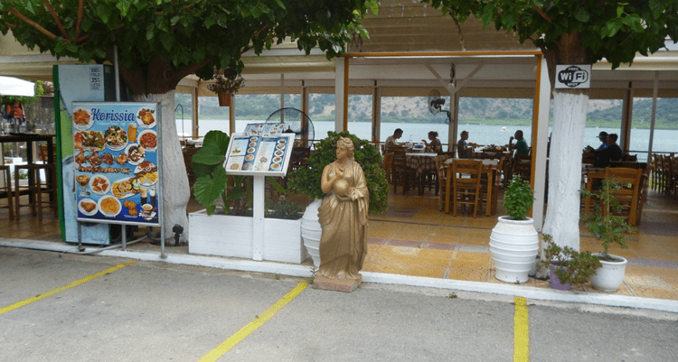 ΤΑΒΕΡΝΑ ΛΙΜΝΗ ΚΟΥΡΝΑ XANIA | ΚΟΡΡΗΣΙΑ - Tavernes.gr