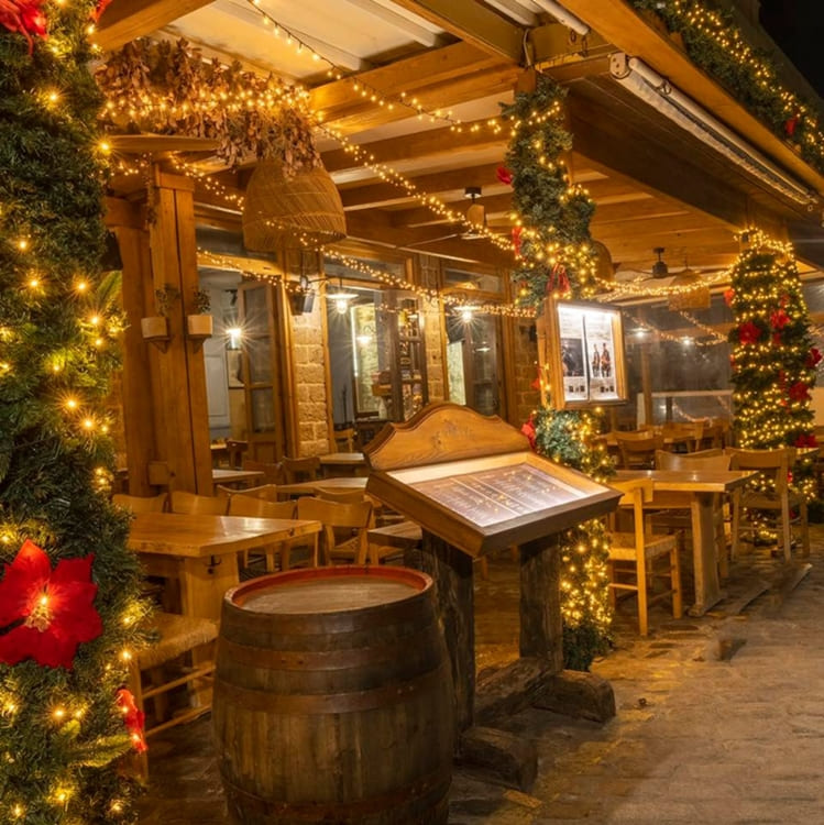ΕΣΤΙΑΤΟΡΙΟ ΧΑΝΙΑ | ΤΑ ΧΑΛΚΙΝΑ - Tavernes.gr