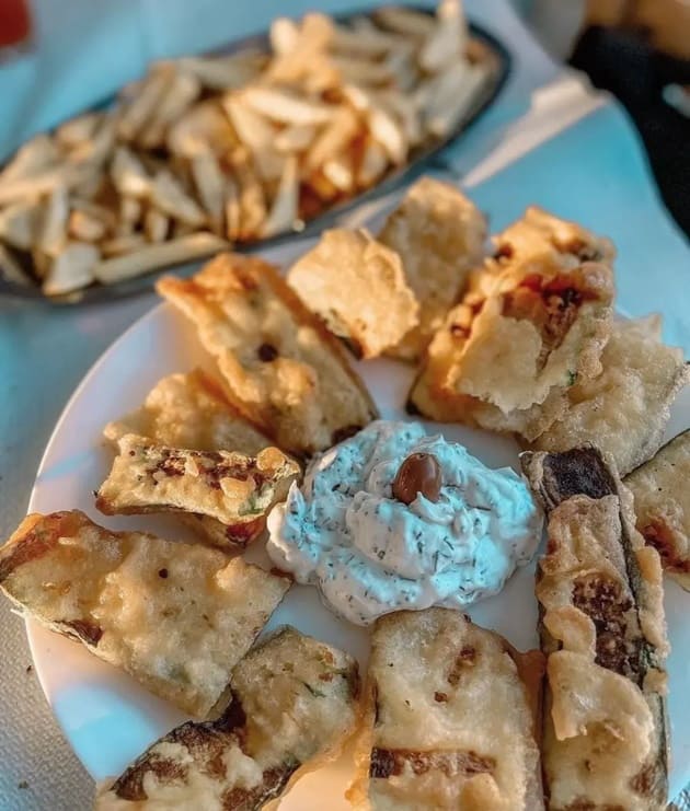 ΤΑΒΕΡΝΑ ΠΥΛΗ ΔΕΡΒΕΝΟΧΩΡΙΑ | Η ΒΑΣΙΛΙΚΗ - Tavernes.gr