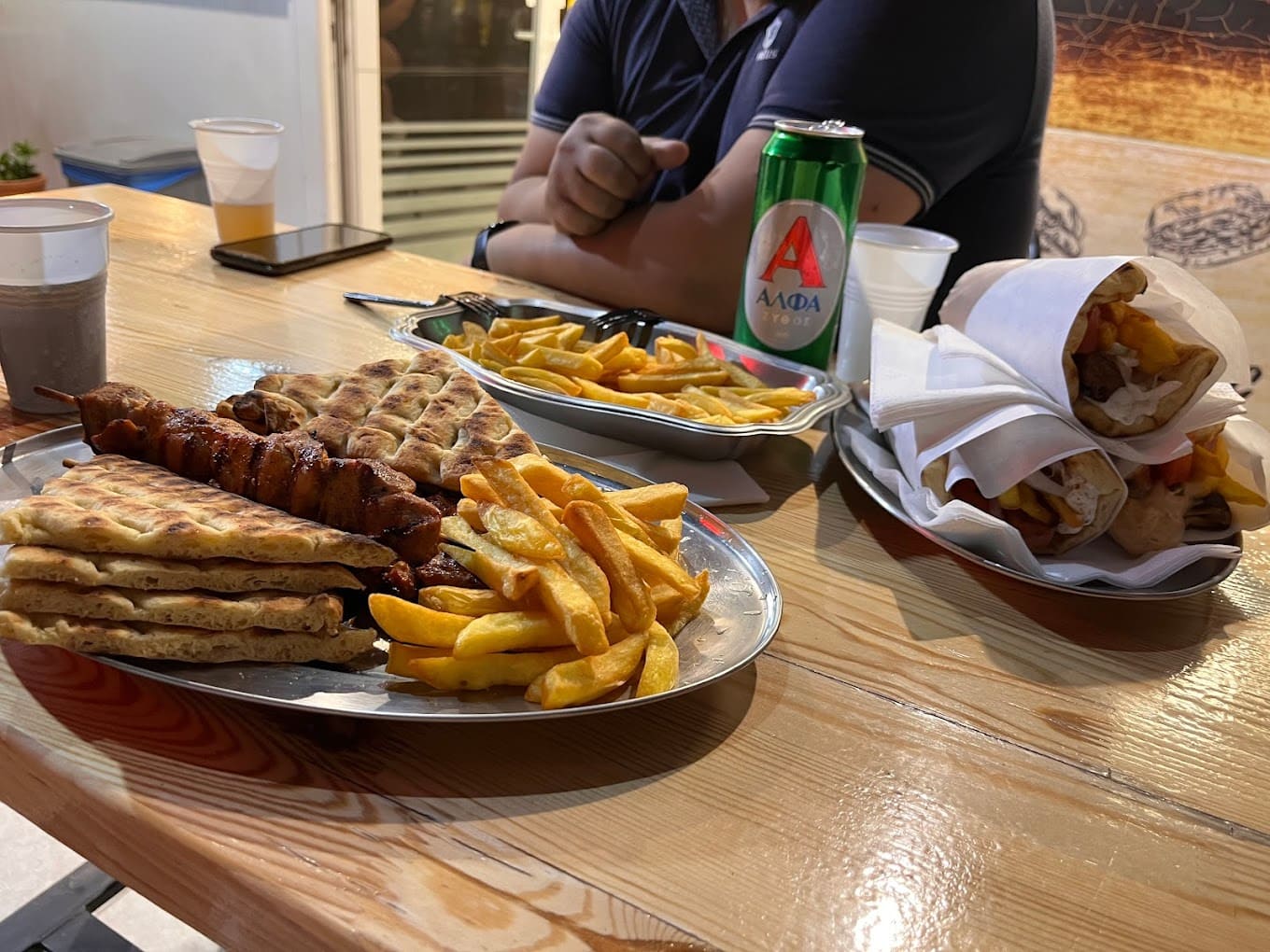 ΨΗΤΟΠΩΛΕΙΟ ΑΡΤΕΜΙΔΑ | ΒΑΓΓΕΛΗΣ - Tavernes.gr