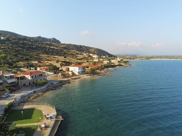 ΨΑΡΟΤΑΒΕΡΝΑ-ΟΥΖΕΡΙ ΠΛΥΤΡΑ ΛΑΚΩΝΙΑΣ | Ο ΚΑΒΟΣ - Tavernes.gr