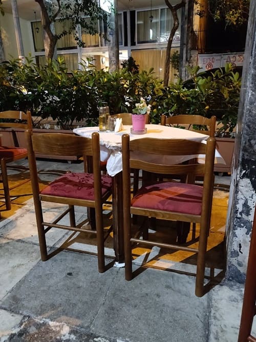 ΒΟΥΛΓΑΡΙΚΟ ΕΣΤΙΑΤΟΡΙΟ ΑΘΗΝΑ ΚΕΝΤΡΟ | BALKANA - Tavernes.gr