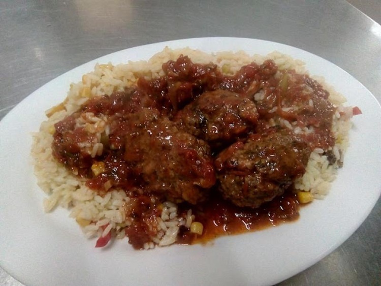 ΕΣΤΙΑΤΟΡΙΟ-ΤΑΒΕΡΝΑ ΙΕΡΑΠΕΤΡΑ ΚΡΗΤΗΣ | ΣΤΗ ΓΩΝΙΑ - Tavernes.gr