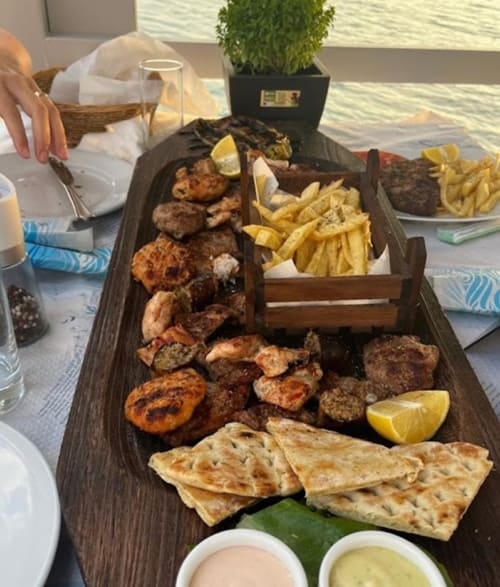 ΠΑΡΑΔΟΣΙΑΚΗ ΤΑΒΕΡΝΑ ΠΑΛΑΙΡΟΣ | KONDOS - Tavernes.gr